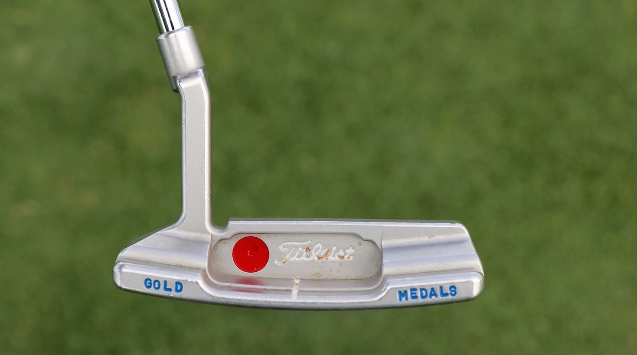 7 things I noticed in Olympic gold medalist Michael Phelps' golf bag